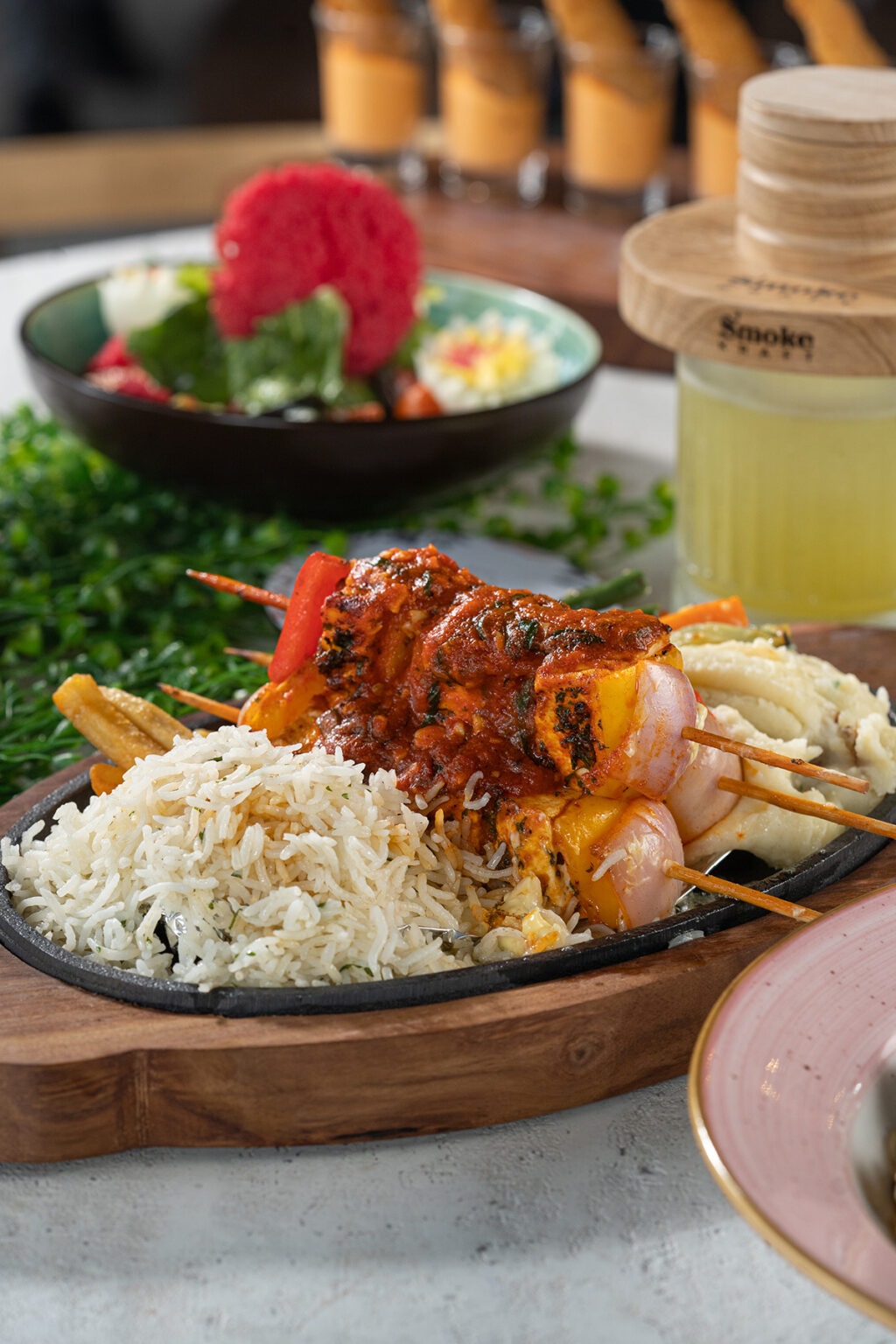 Magna Café and Bar | Multi-Cuisine Restaurant and Bar In Thane
