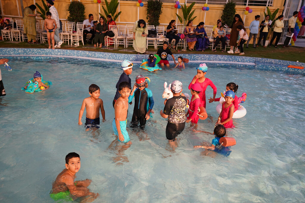 Premier Swimming Pool in Thane - Join The Thane Club Today